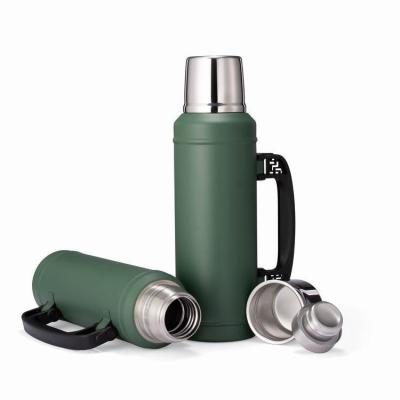 China Vintage 18/8 SS 1L Insulated Water Bottle Leakproof Metal Water Jug Military Green for sale