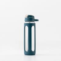 China Custom Glass Water Bottle 1 Litre Reusable Drink Bottle With Neoprene Sleeve for sale