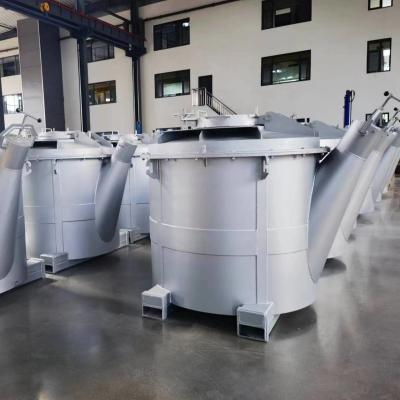 China Tilting Ladle Spout Molten Aluminum Transfer Ladles for 200KM Longest Transfer Distance and High Capacity for sale