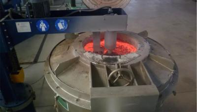 China Graphite Rotor Material Aluminium Degassing Machine With 600kg Capacity And 220V/380V Power Supply for sale