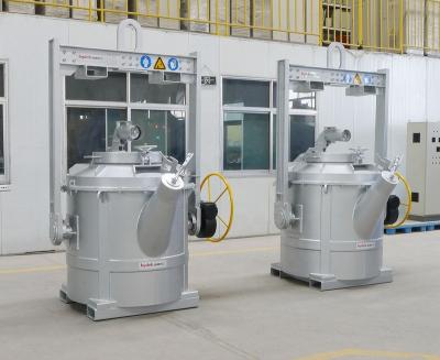 China Customized Molten Aluminum Transfer Ladles with 1 Year Warranty and Less Than 10C/h Temperature Drop for High Temperature Resistance Up To 1200°C for sale
