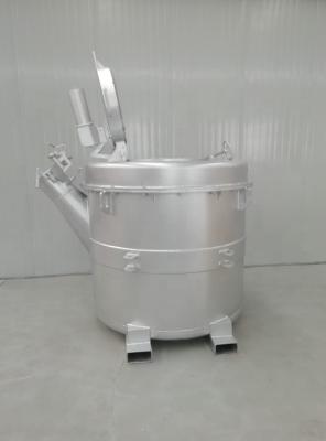 China Corrosion Resistant Molten Aluminum Transfer Ladles with Tilting Device A Buyer's Choice for sale