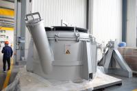 China CE Certified Industrial Molten Aluminum Ladle Withstands 1200°C for Long-Distance Transfer with Excellent Thermal Insulation for sale