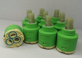 China Green Custom Faucet Valve Cartridge Puller 8 - 10N.M Tightening Torque for sale