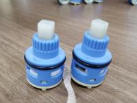 China 22mm Two Way Plastic Handle Diverter Ceramic Cartridge For Faucet for sale