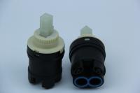 China 25mm Shower Mixer Taps Valve Side Outlet Ceramic Cartridge With Foot for sale