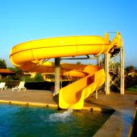 China Inground Hotel Pool Slide With Safety Handrails Non Slip Steps Customizable Color for sale