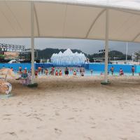 China High Strength Varying Capacity Water Park Wave Pool Multiple Color for sale