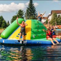 China Customizable Theme Inflatable Water Park 1 Year Warranty for sale