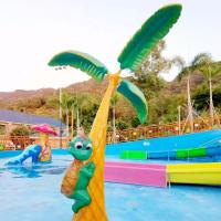 China Outdoor Water Spray Park with Interactive Features and Sturdy Fiberglass Construction for sale