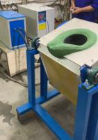 China 120kg Copper Aluminum Scrap Metal Hydraulic Tilting IGBT Medium Frequency Induction Melting Furnace for sale