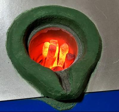 China 1 - 20KHZ Frequency Induction Melting Furnace 35kw Power 57A Input Current CE for sale