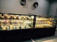 China R134A Commercial Cake Display Cabinet 450L Capacity for sale