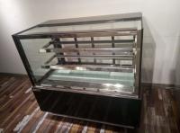 China Upright Glass Door Chiller Cabinet Right Angle Rear Door Air Cooled for Cake for sale