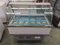 China Commercial Ice Cream Showcase Freezer 6 Barrel 10 Tray Curved Glass for sale