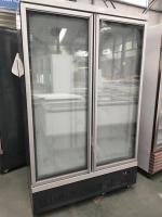 China Cold Drink 1260L Beer Upright Glass Door Freezer 220V To 240V for sale