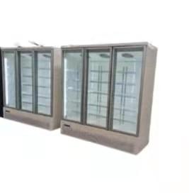 China 2 / 3 Door Air Cooled Refrigerated Display Cabinet White Commercial Large Capacity for sale