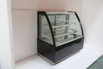 China Refrigerated Baking Cabinet Cake Display Cabinet With Lamp for sale