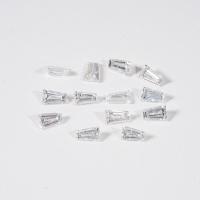 China Loose Lab Created Diamonds Melee HPHT 2.6-3.1 to 1.0-3.7mm White Trapezoidal Shape Trapezoidal Cut for sale