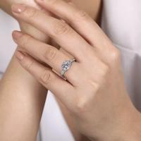 China Engagement Ring 14k 18k Gold Vintage Promise Ring 1-2 CT Unique Lab Grown Diamond Ring for sale