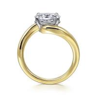 China 18K 14K 10K Solid Gold Customized Jewelry 2 Carat Def Vvs Clarity Cvd Oval Cut Lab Grown Diamond 3 Stone Rings factory for sale