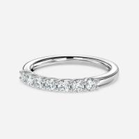 China 18K 14K 10K 9K PT Lab Grown Diamond Pave Engagement Rings 1 To 3 Carats for sale