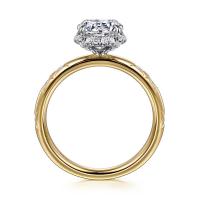 China 18K 14K 10K Solid Gold Customized Lab Created Diamond Halo Engagement Rings for sale