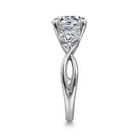 China Round Gemstone Shape Lab Diamond Engagement Rings IGI Certificated for sale