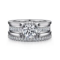 China Prong Setting Lab Grown Diamond Wedding Rings VVS Clarity Customized Pattern for sale