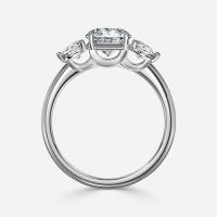 China VVS Clarity HPHT Round Cut Lab Grown Diamond Ring 2 Carat Custom Diamond Wedding Bands for sale