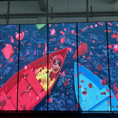 China P2.5 LED Digital Poster Display Module Lamp Surface Glue Filling GOB Technology for sale