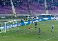China Perimeter Football Basketball P10 100m Outdoor Full Color LED Display for sale