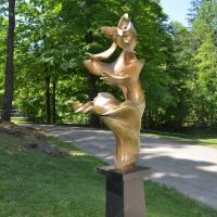 China Customized Bronze Cast Sculpture Davonte Patina Surface For Collection for sale