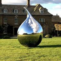 China Mirror Polished Stainless Steel Tear Sculpture 3m H9.84ft for Outdoor Installation for sale