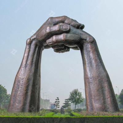 China 31m High Bronze Hand Sculpture Etiquette Door Monument Forged Copper Plate for sale