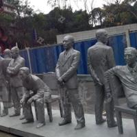 China Life Size Polished Cast Aluminum Sculpture Realistic Custom Aluminum Statue for sale