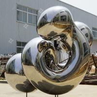 China Custom Hand Forged 316L Stainless Steel Knot Sculpture Mirror Polished H2m for sale
