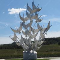 China Spray Paint Stainless Steel Flying Crane Sculpture 18m Outdoor Urban Decoration for sale
