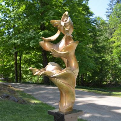China Bronze Cast Sculpture Davonte 1.01m Patina Finish Abstract Art for Garden for sale