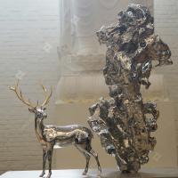 China 316L Stainless Steel Cast Deer Sculpture H1.6ft Mirror Polished Animal Statue for sale