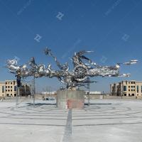 China Large Outdoor Cast Stainless Steel 316L Urban Art Sculpture H6m Polished Finish for sale