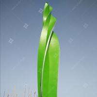 China Green Painted 316L Stainless Steel Growth Sculpture 25m Outdoor Art for sale