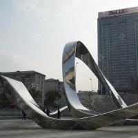 China Polished Modern Stainless Steel Sculpture For Square Decoration for sale
