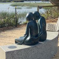 China Life Size Bronze Monument Together Lost Wax Casting Sculpture Monument for sale