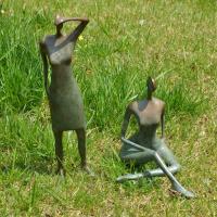 China Bronze Monumental Sculpture The Travellers 36.8cm Patina Finish Cast Statue for sale