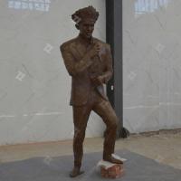 China Life Size Customized Casted Bronze Figure Statue Monument Statue for sale