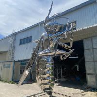 China Custom Stainless Steel Bee Sculpture 4.8m Mirror Polished Outdoor Art for sale