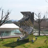 China Custom Stainless Steel 316L Garden Sculpture 4m High Mirror Polished Hand Forged for sale