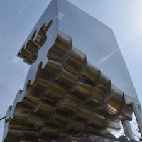 China Custom Stainless Steel 316L Garden Sculpture 4m High Mirror Polished Hand Forged for sale