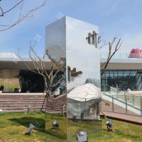 China Custom Stainless Steel 316L Garden Sculpture 4m High Mirror Polished Hand Forged for sale